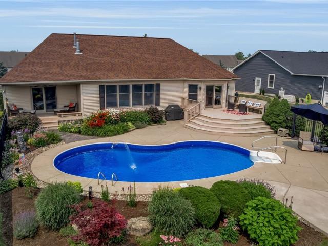3921 Wildwing Drive
