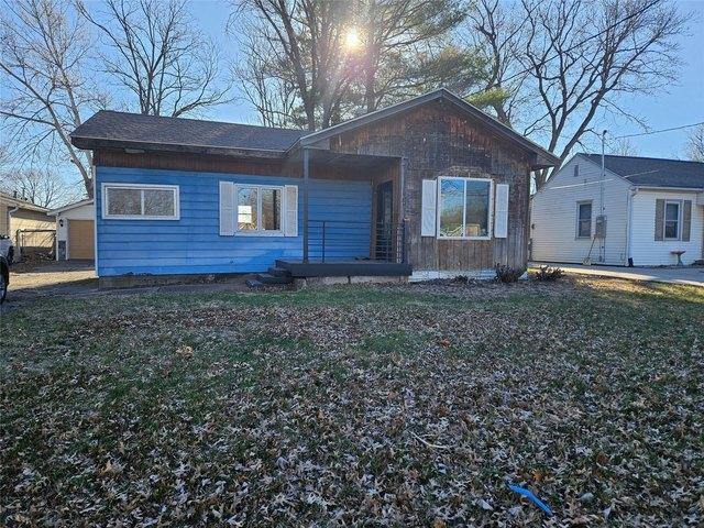 3921 52nd St, Des Moines, IA 50310