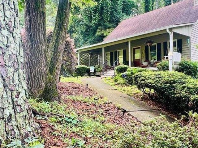 3922 Butterfield Dr NW, Kennesaw, GA 30152