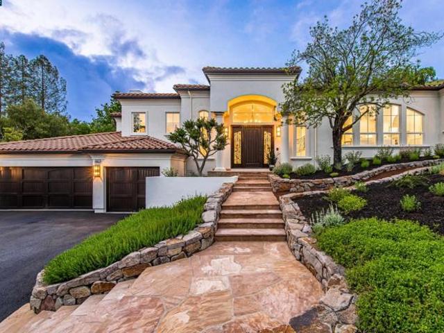 3922 Los Arabis Dr, Lafayette, CA 94549