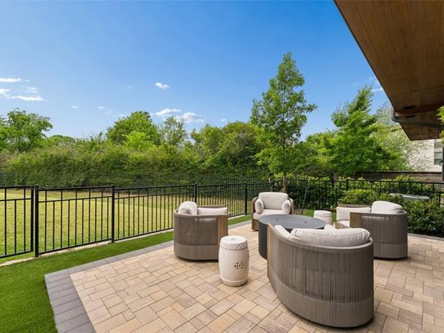 3922 Redding Row, Dallas, TX 75220