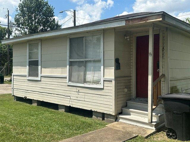 3923 Caplin St, Houston, TX 77026