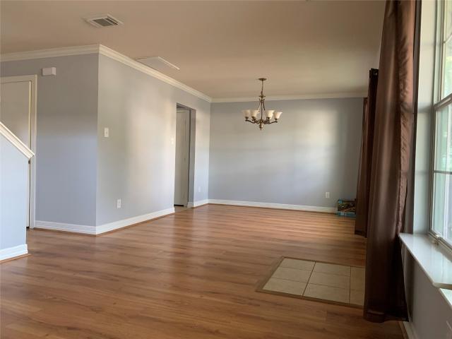 3923 Carriage Park Row