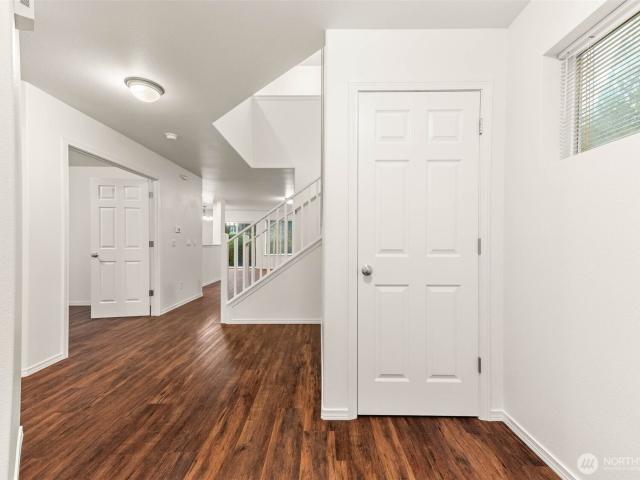 3923 Cooper Crest Drive NW