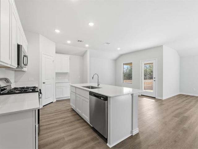 3923 Rose Hill Court