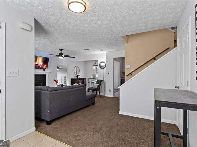 392 4th Street