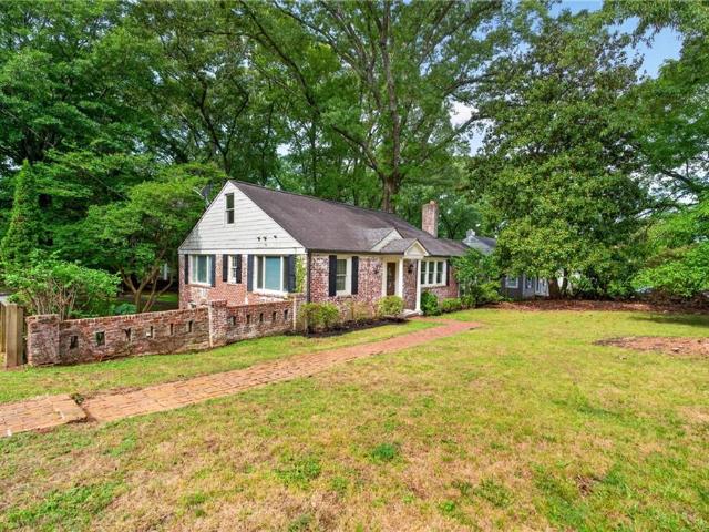 392 Collier Road NW