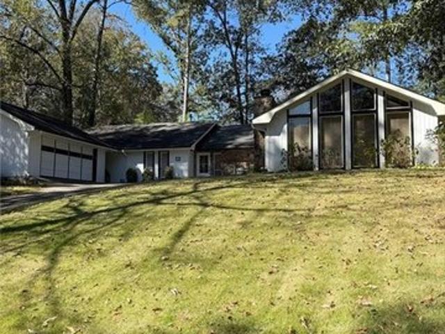 392 Greenfield Ct, Marietta, GA 30068