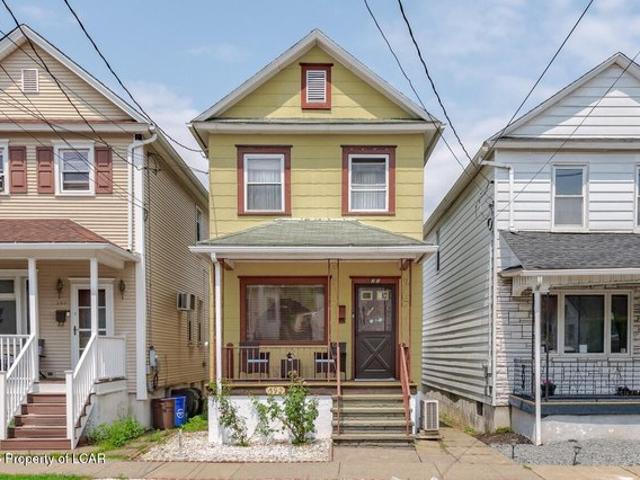 392 E Washington St, Nanticoke, PA 18634