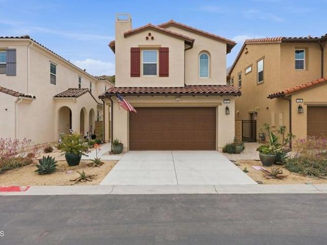 392 Fraser Pt, Camarillo, CA 93012