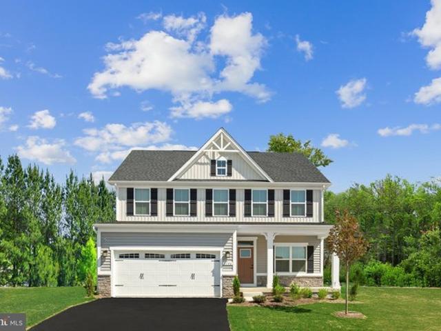392 Kelso Dr, Camp Hill, PA 17011