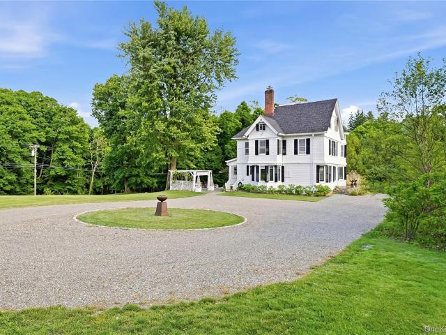392 Old Quaker Hill Road