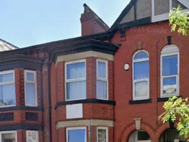 392 Moss Lane East, Victoria Park, Manchester, M14 4PW, United Kingdom | Room for rent #167446783 | Rentberry
