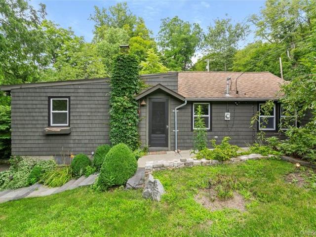 392 Main St, Cold Spring, NY 10516