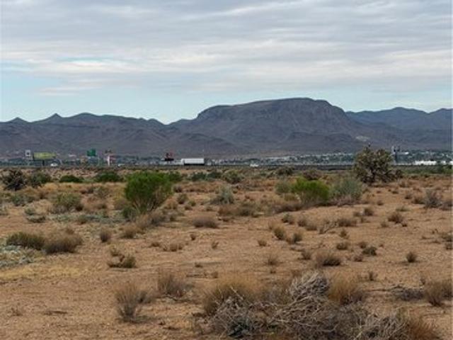 392 N Yavapai St, Kingman, AZ 86401