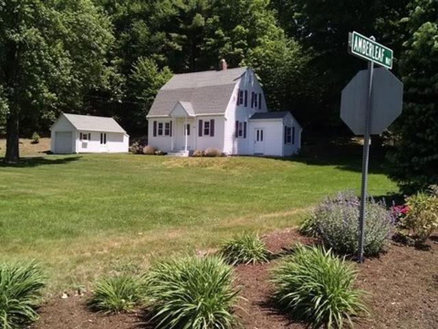 392 N Loomis St, Southwick, MA 01077