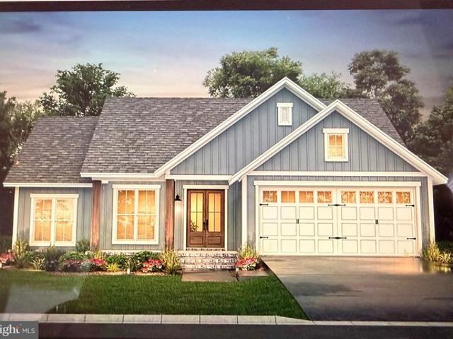 392 S Glebe Rd, Montross, VA 22520