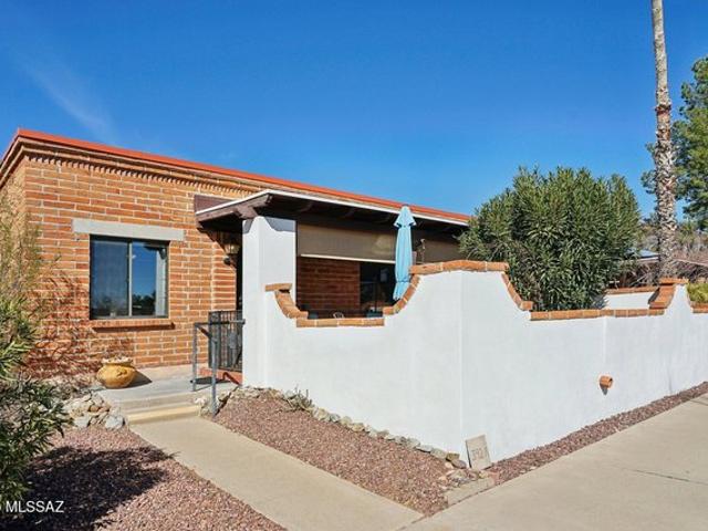 392 S Paseo Lobo Unit A, Green Valley, AZ 85614