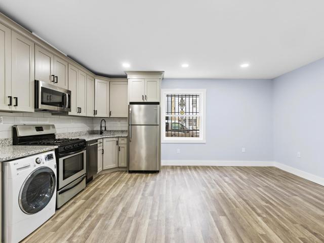 392 Palisade Ave # 1