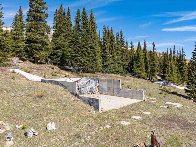 392 Pyrite Place