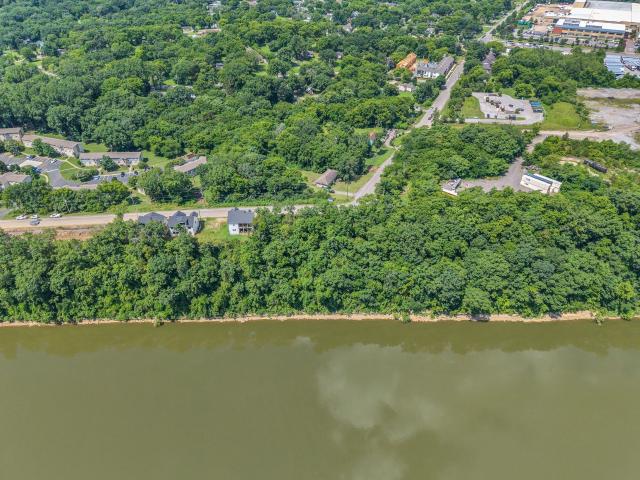 392 Rio Vista Dr