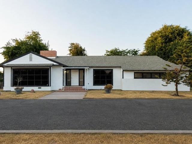 392 W Grand Ave, Porterville, CA 93257