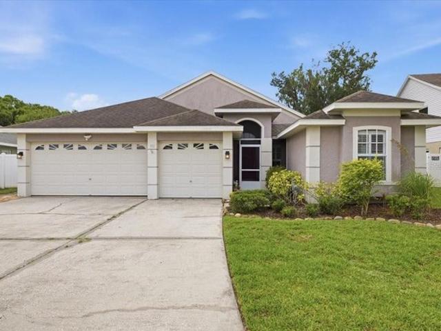 392 Tavernier Cir, Oldsmar, FL 34677