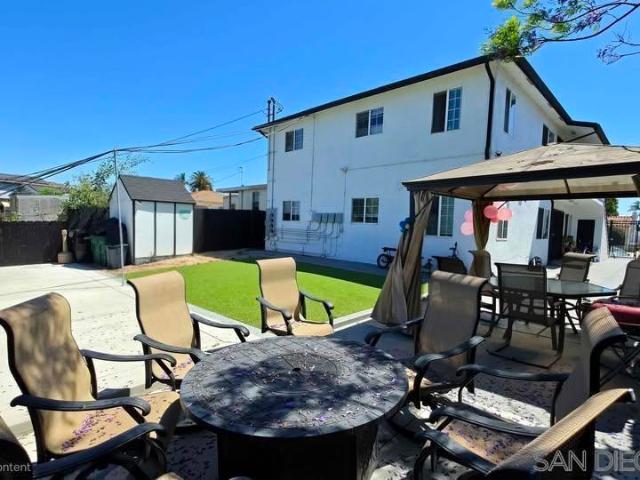 3934 Marine View Ave