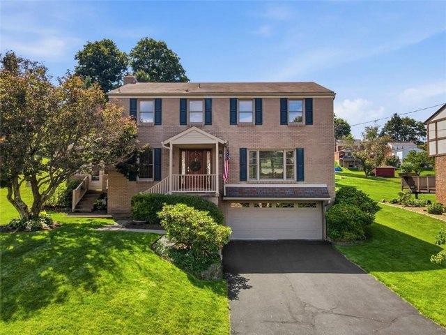 3934 Mimosa Dr, Bethel Park, PA 15102