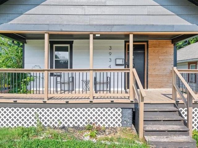 3934 Bales Ave, Kansas City, MO 64130