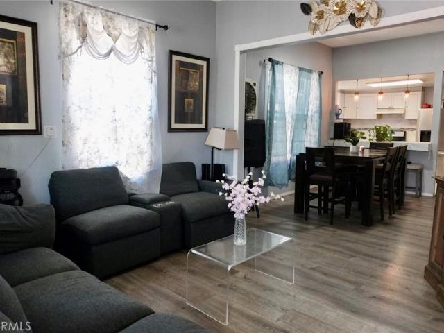 3934 Brockton