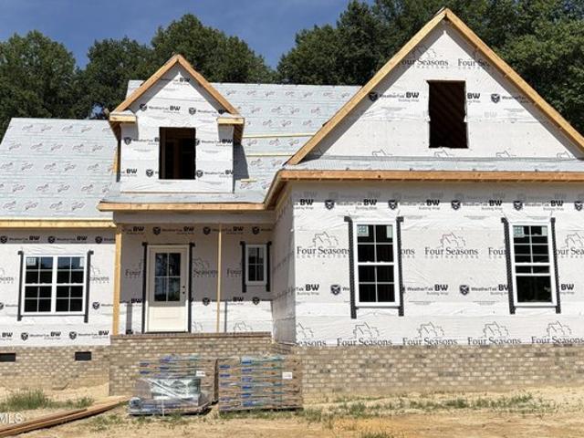 3934 Carriage Woods Ct, Rocky Mount, NC 27804