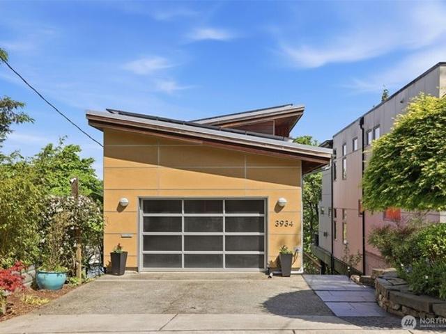 3934 S Americus St, Seattle, WA 98118