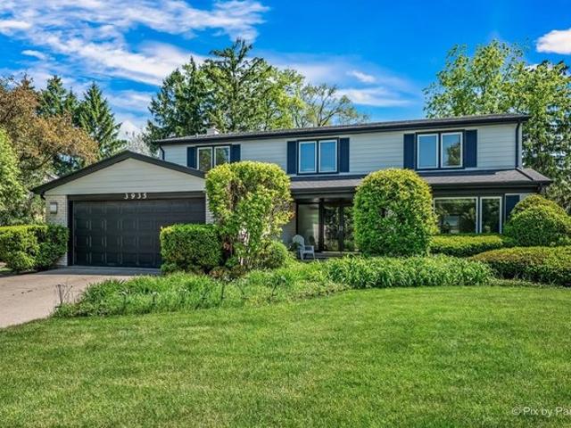 3935 Michael Ln, Glenview, IL 60026