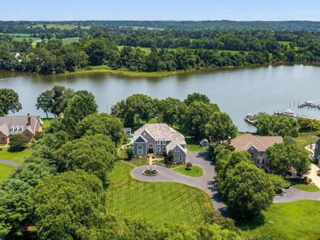 3935 Island Landing Ct, Broomes Island, MD 20615