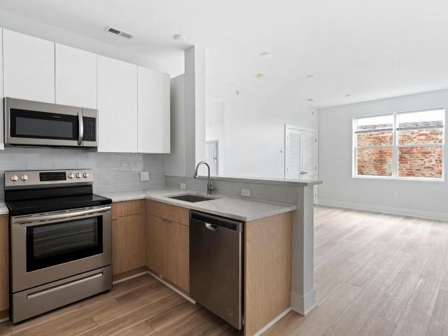 3935 3937 Lancaster Ave 2 Bedroom Apartment for Rent at 3935 Lancaster Ave, Philadelphia, PA 19104 Mantua