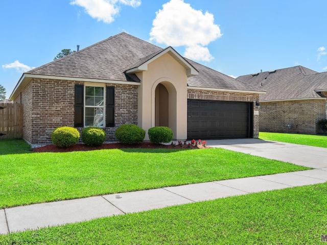 39363 Legacy Lake Dr, Gonzales, LA 70737 | MLS #BR2026006