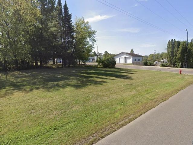 3936 Main St, Kettle River, MN 55757