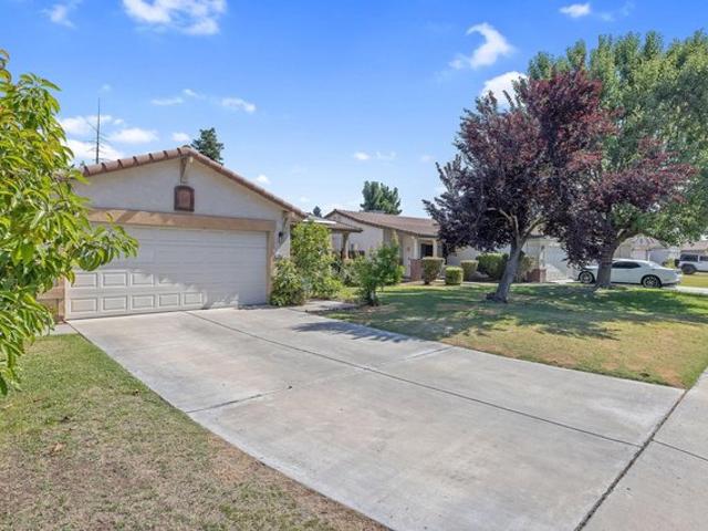 3936 W Delta Ave, Visalia, CA 93291