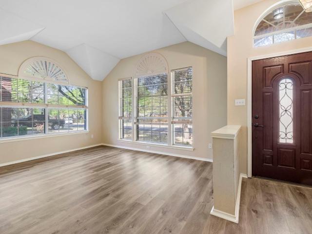 3937 Kristencreek Ln