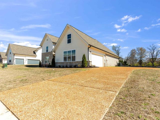 3938 mcelroy farms dr