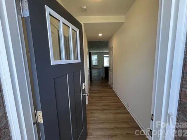 3938 Black Court