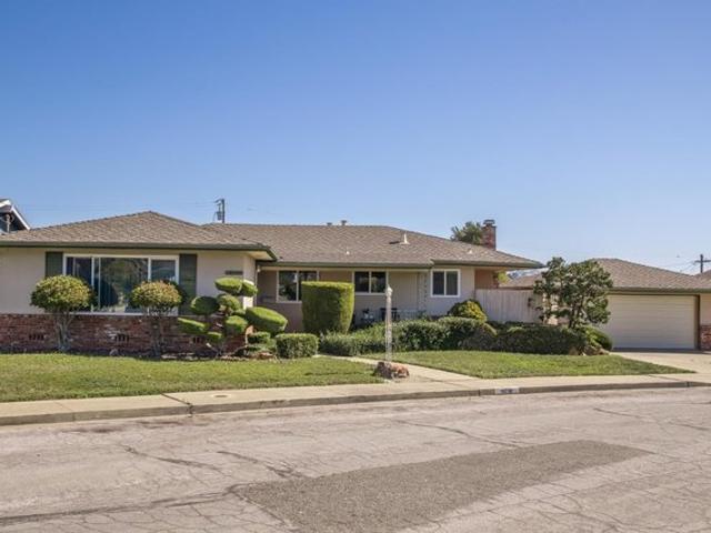 3938 Bonsai Pl, Castro Valley, CA 94546