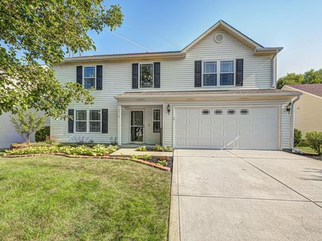 3938 Chantry Way, Greenwood, IN 46143