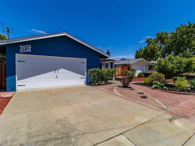3938 Harvard Ct