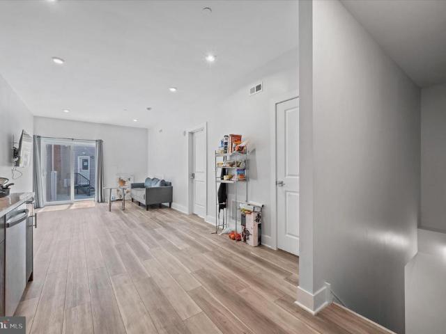 3938 Haverford Avenue # B
