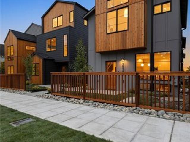 3938 S Angeline St, Seattle, WA 98118