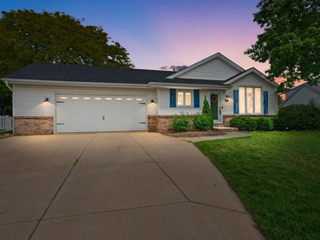3938 W Minnesota Ave, Franklin, WI 53132