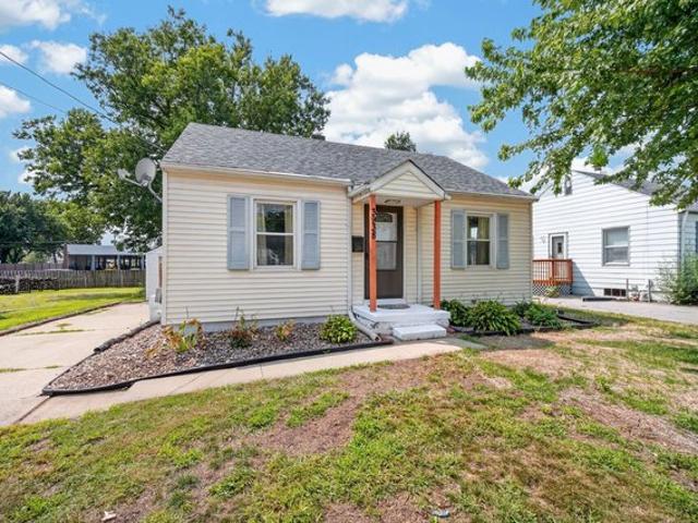 3938 57th St, Des Moines, IA 50310