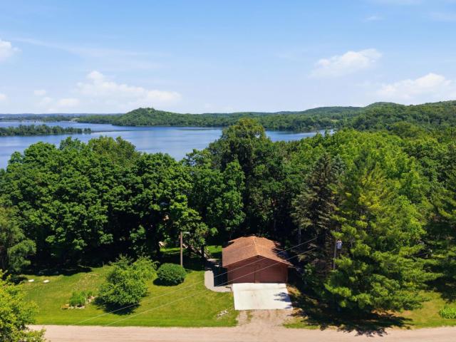 39398 Moonlight Bay Trail